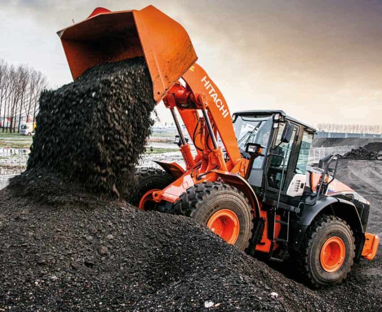 Hitachi Full Size Wheel Loaders | Tracey Road Equipment