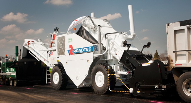 Astec Material Transfer Vehicles | Tracey Road Equipment