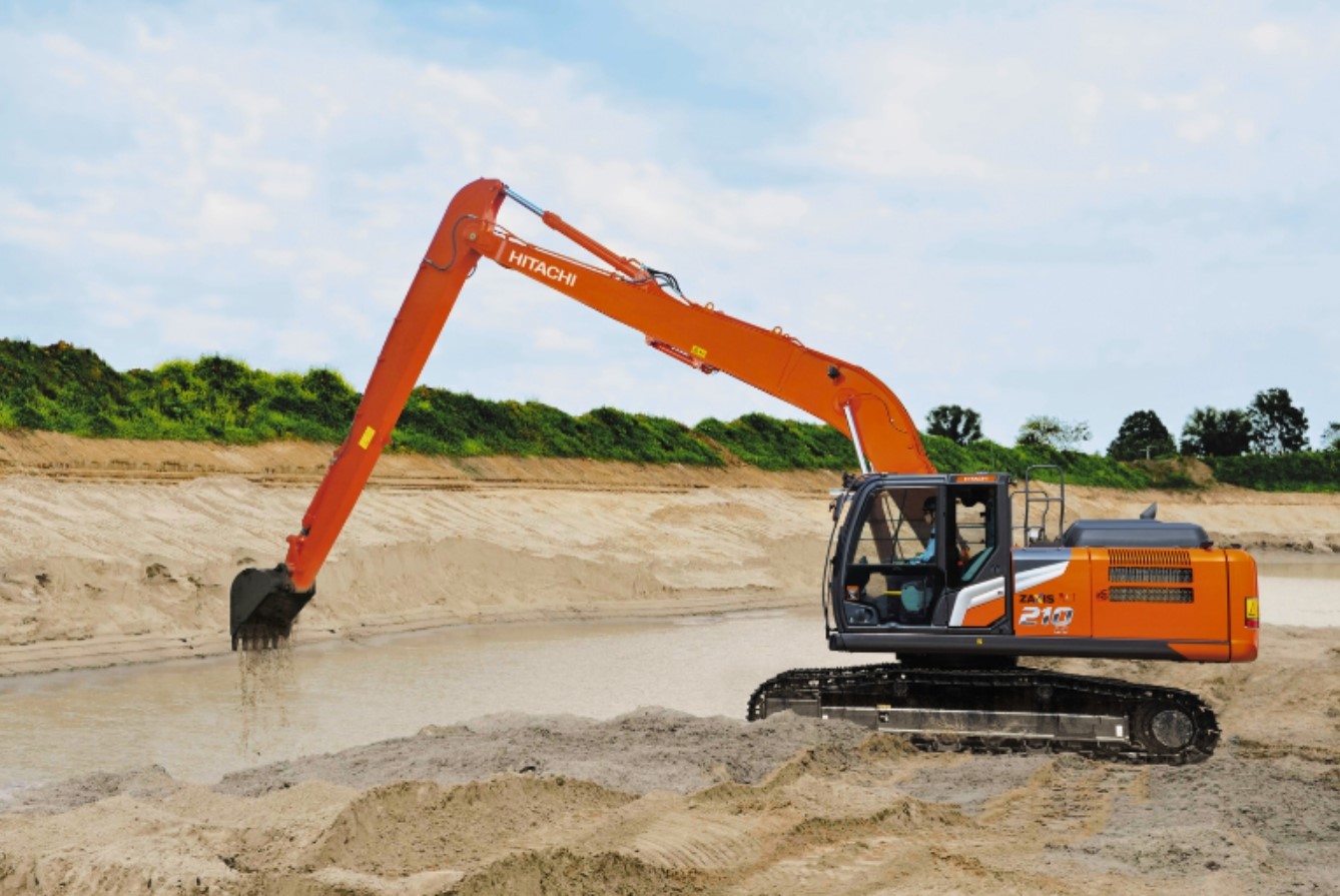 Hitachi Super Long Front Excavators | Tracey Road Equipment