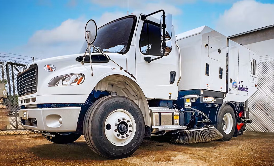 SCHWARZE MECHANICAL SWEEPERS - THE UNSUNG HEROS OF CONSTRUCTION SITE SAFETY